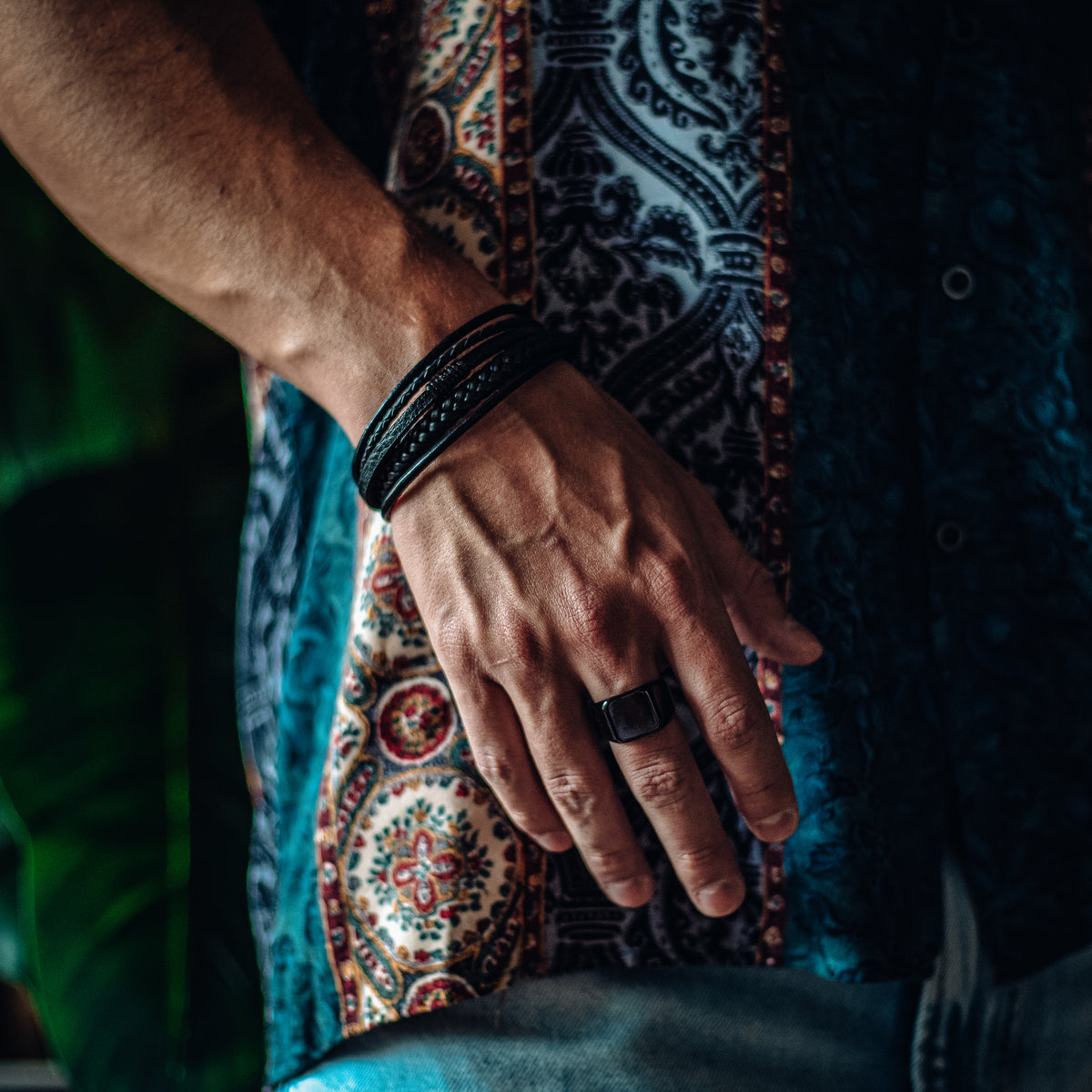 Black Full Metal Ring – Menaxe Chile